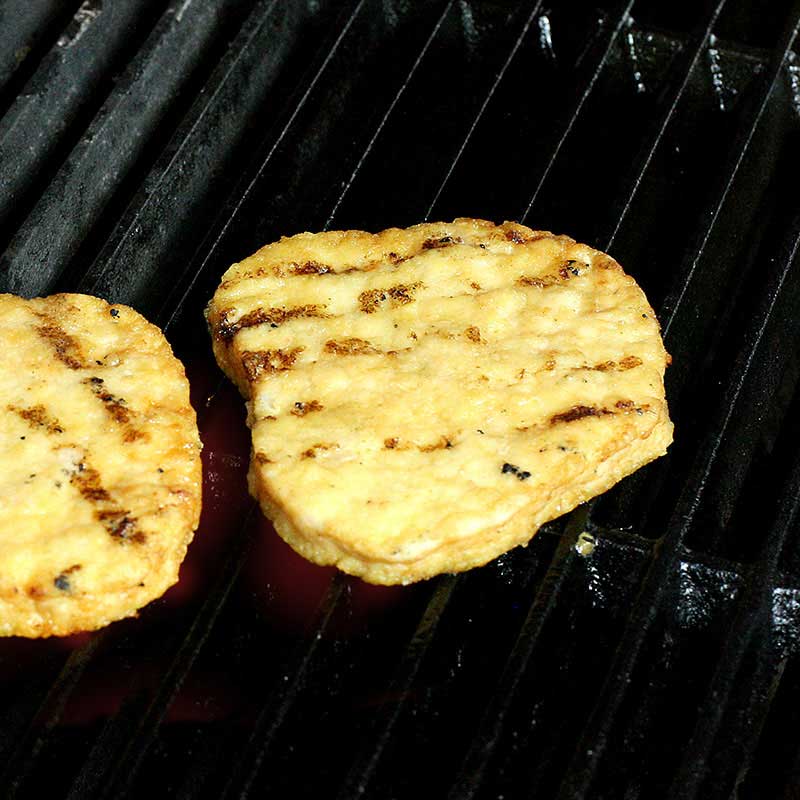 CN Grilled Breast Patties, Fully Cooked, Unbreaded, Frozen, 2.62 oz ...